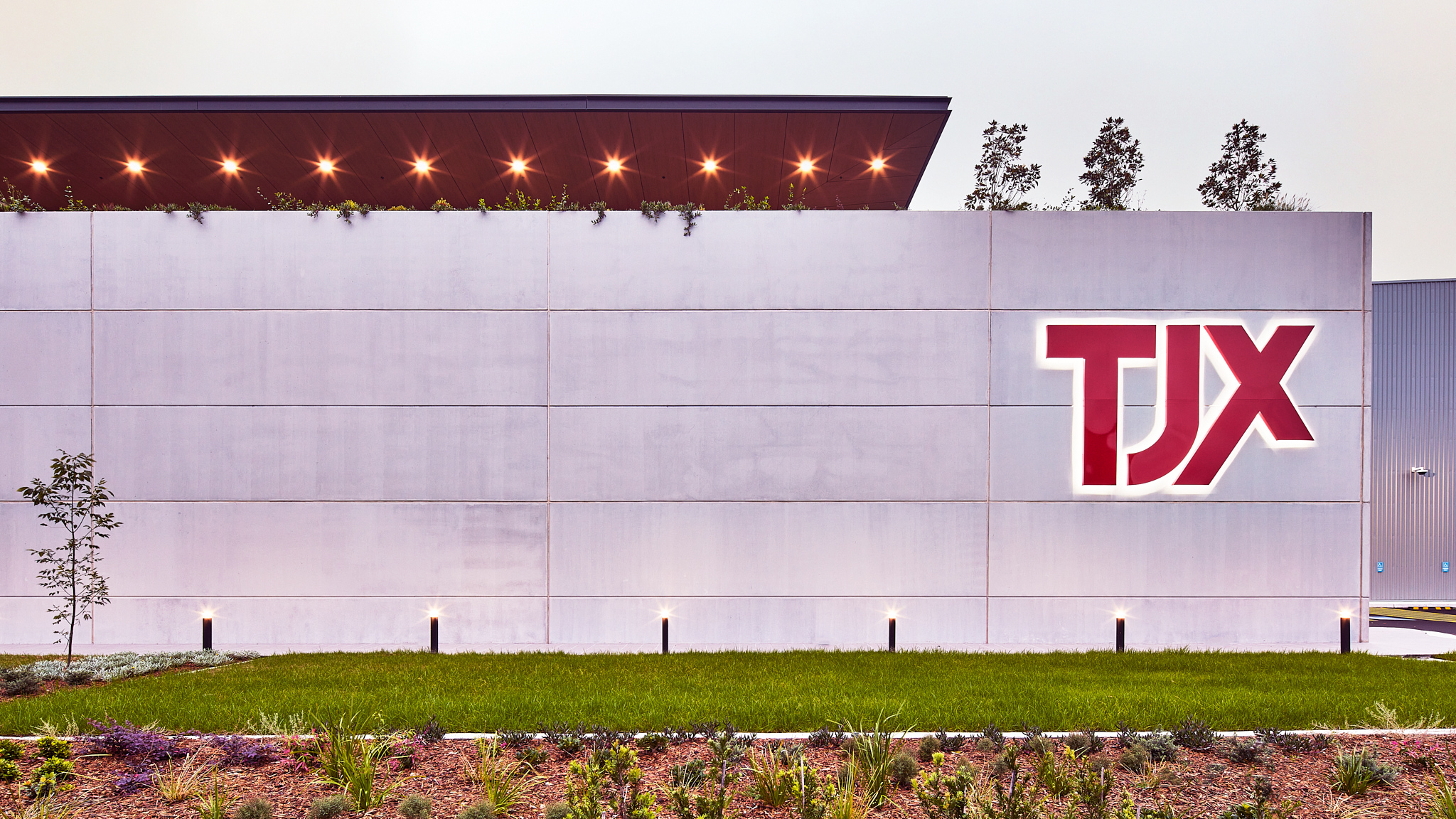 Reid Campbell - TJX Distribution Centre